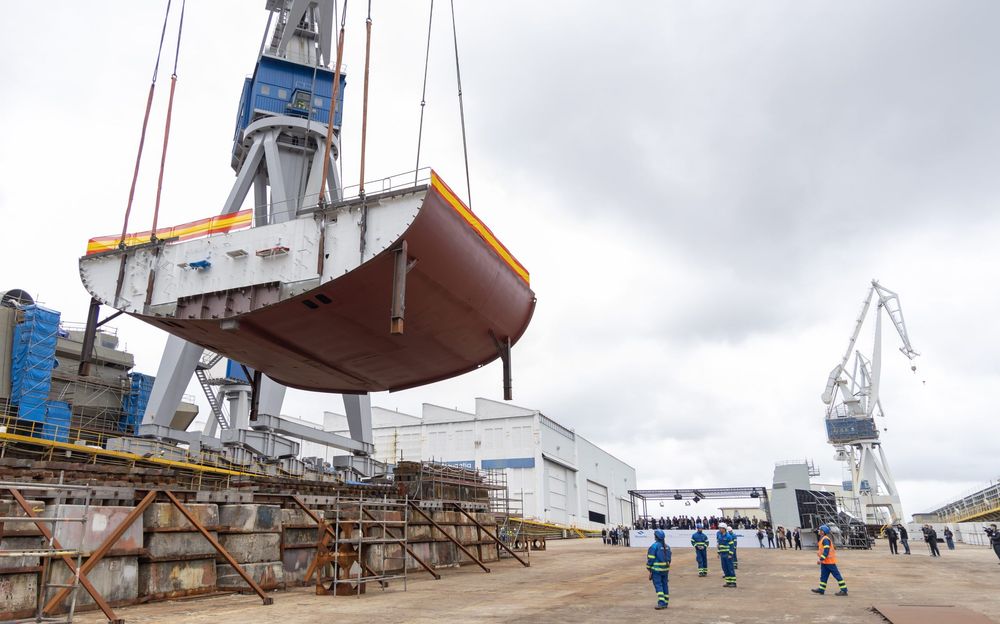 Navantia advances in the F-110 frigate program with three ships of the ...